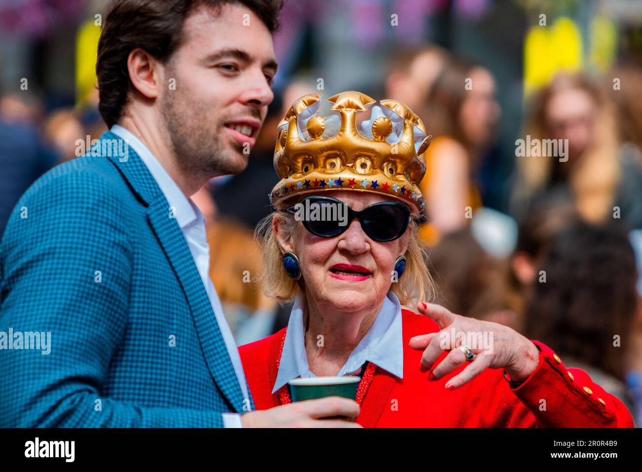 Street party on Gloucester Road, Chelsea for the Coronation of King ...