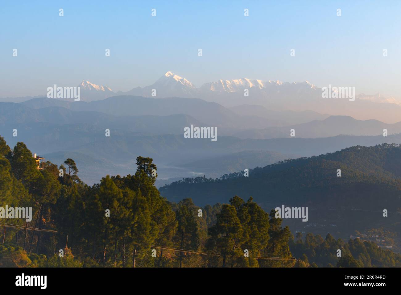 Beautiful Himalayan landscape with perspective in morning haze. Snow ...
