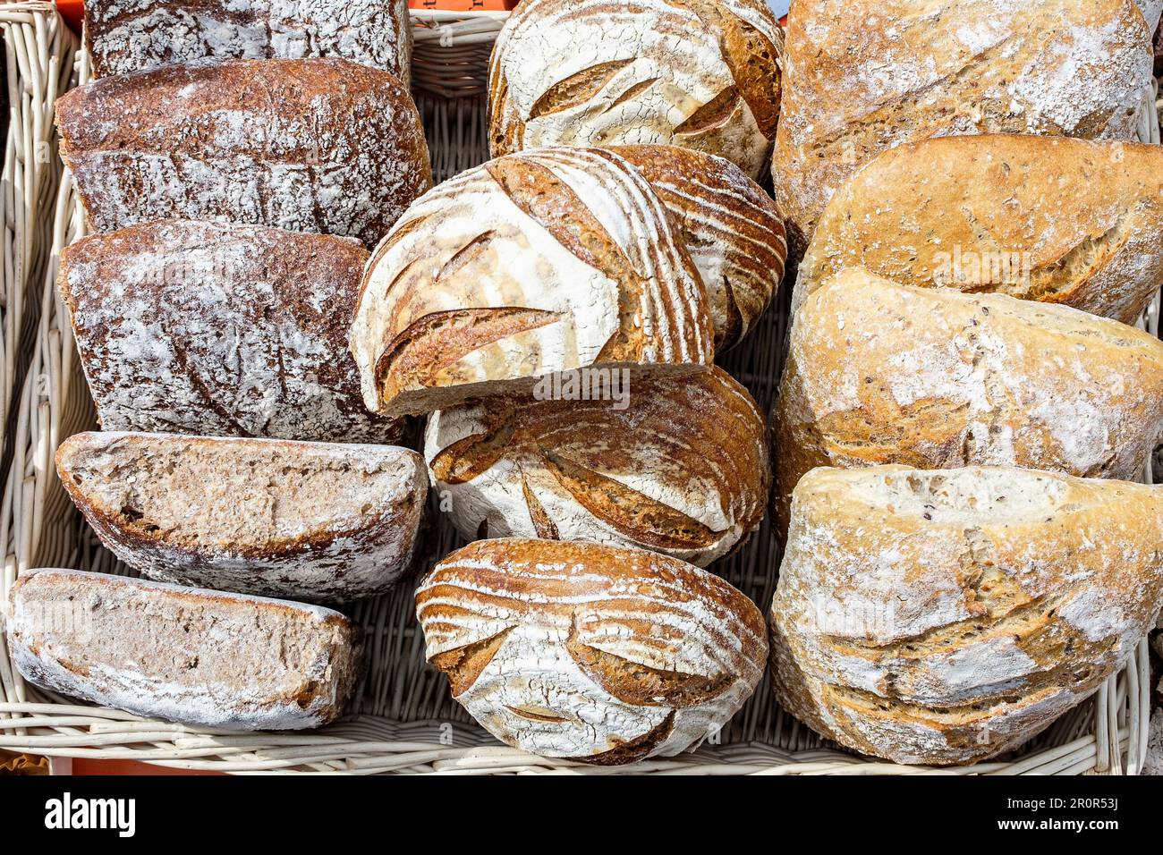 Different kind of bread and pastries | Diverses sortes de pains et de ...