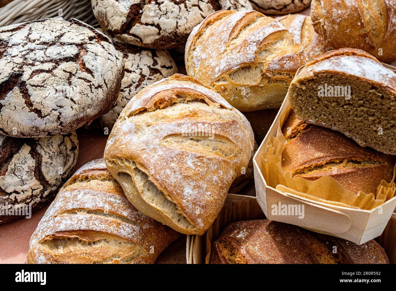 Different kind of bread and pastries | Diverses sortes de pains et de ...