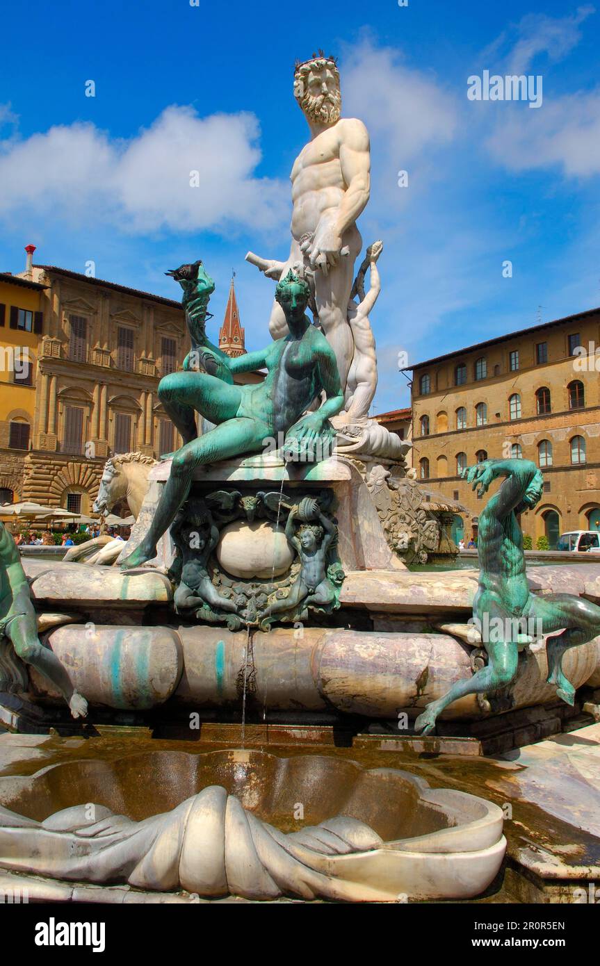 Florence, Fountain of Neptune, La Signoria Square, Piazza della ...