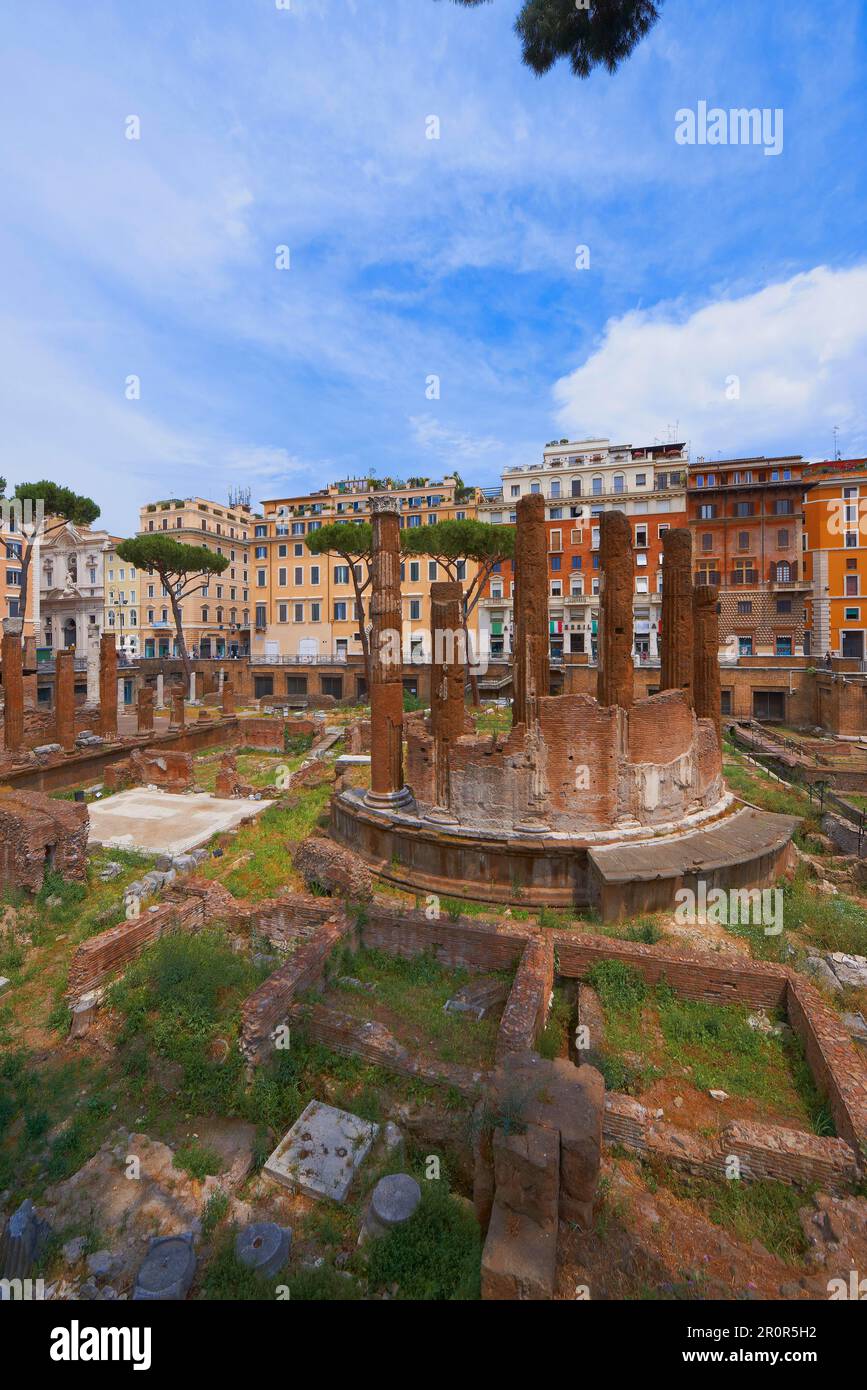 Rome archaeological area hi-res stock photography and images - Alamy