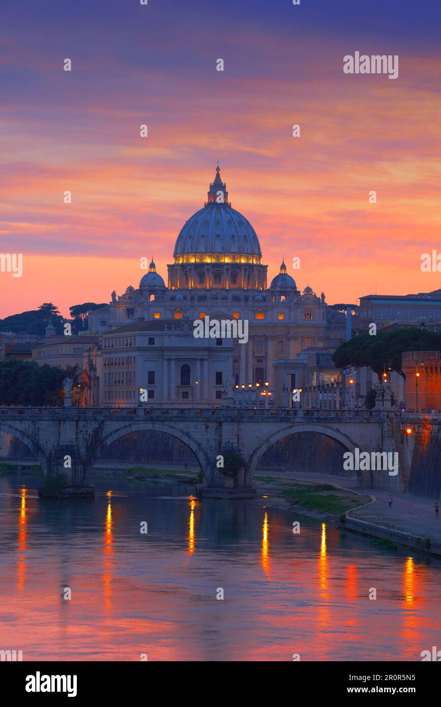 St. Peter's Basilica, Ponte Sant' Angelo, Sant'Angelo Bridge, Tiber ...
