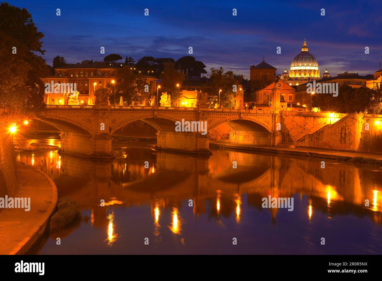 St. Peter's Basilica, Ponte Sant' Angelo, Sant'Angelo Bridge, Tiber ...