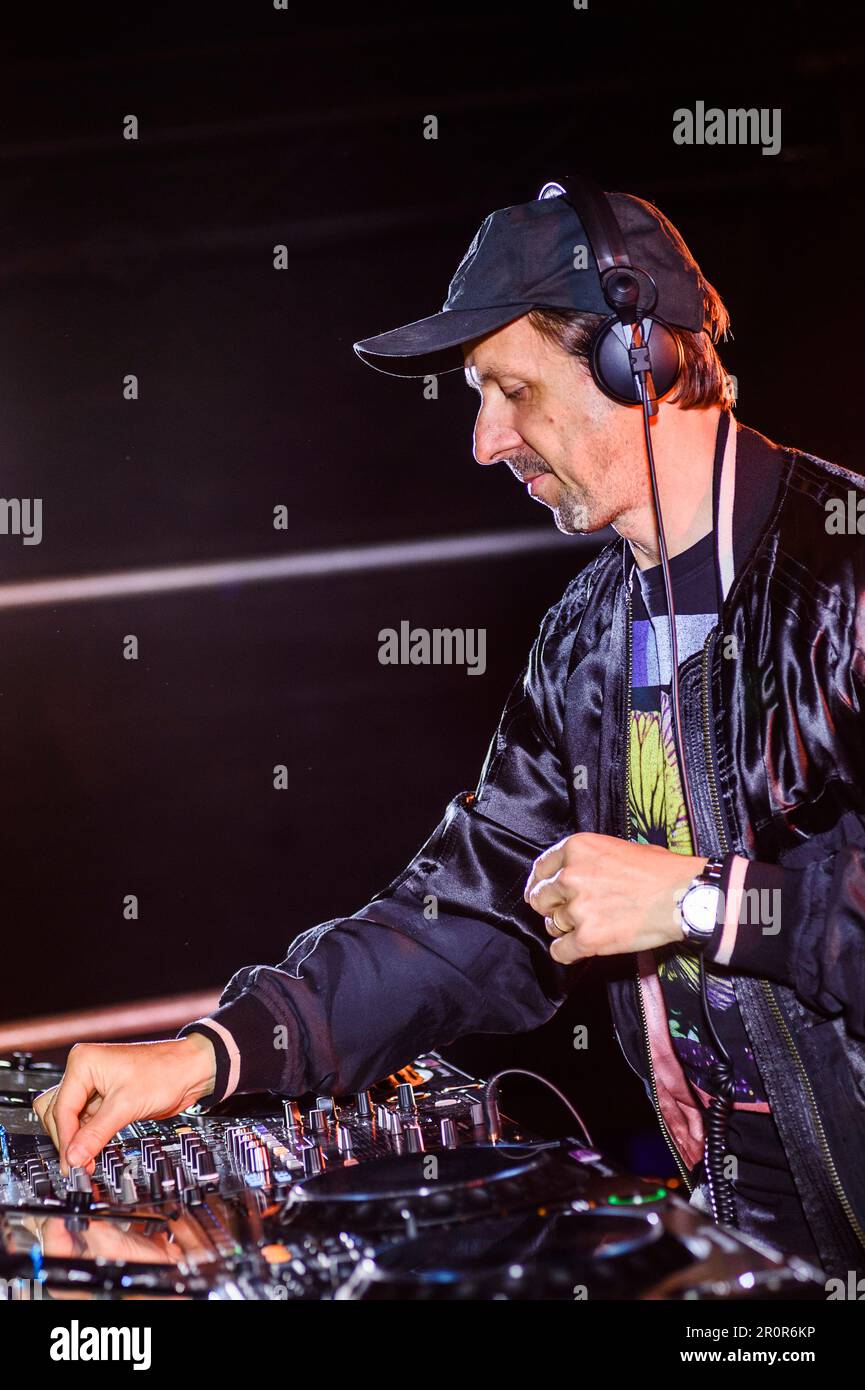 Place de liris hi-res stock photography and images - Alamy