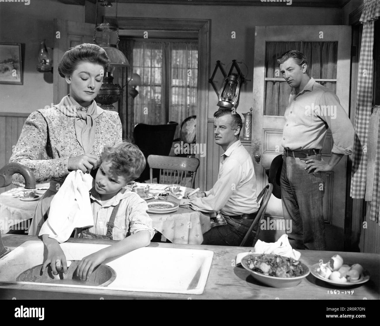 MYRNA LOY PETER MILES SHEPPERD STRUDWICK and ROBERT MITCHUM in THE RED ...
