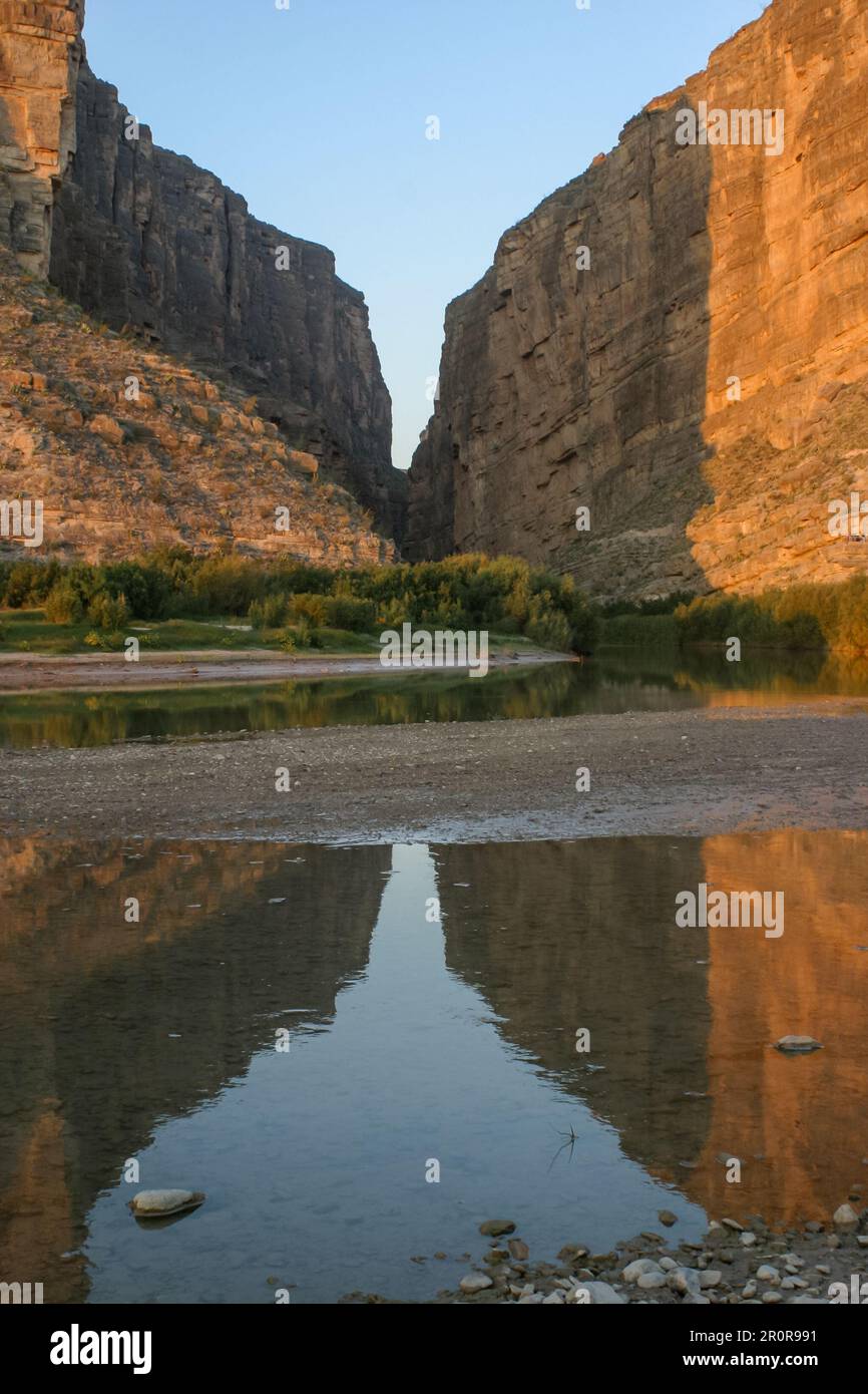 Santa elena canyon vertical hi-res stock photography and images - Alamy