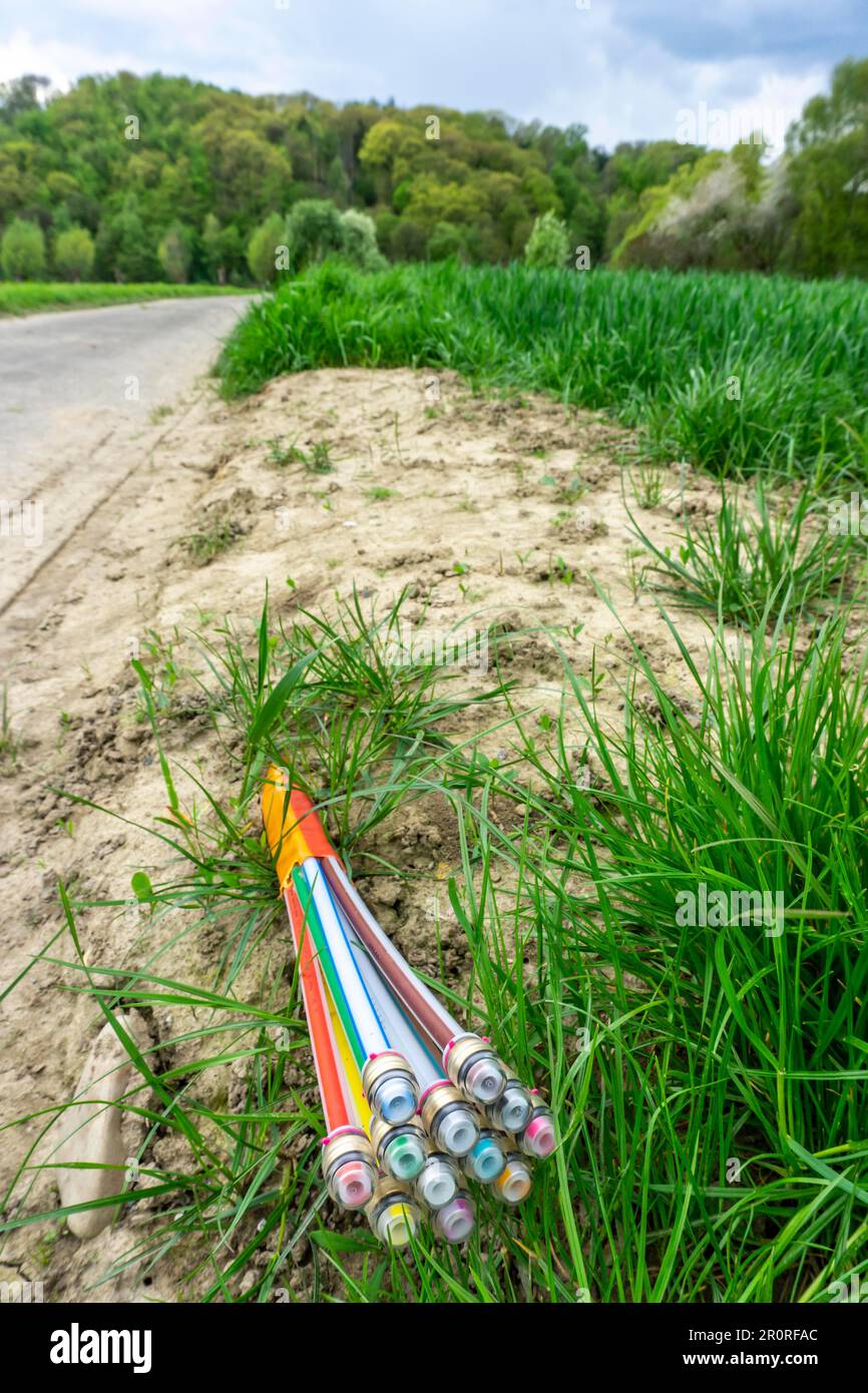 Optic fibre cable hi-res stock photography and images - Alamy