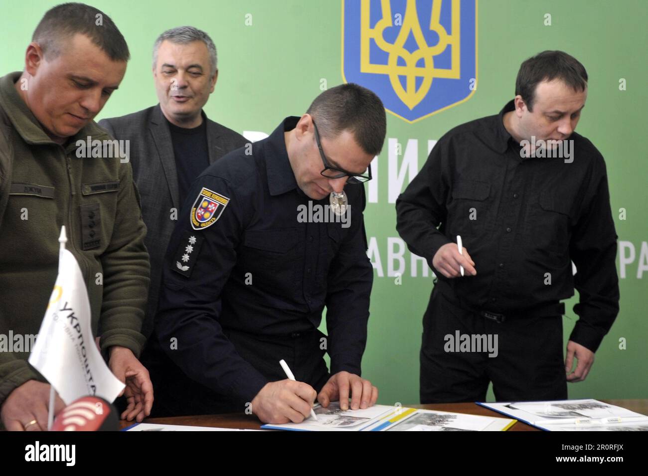 Ivan ishchenko hi-res stock photography and images - Alamy