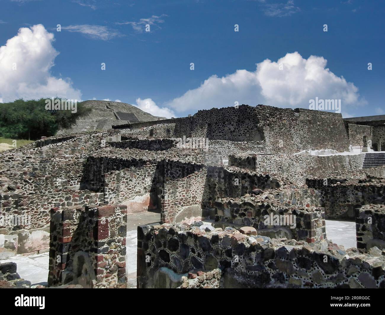 Teotihuacan Ancient Mesoamerican city, located in central Mexico ...
