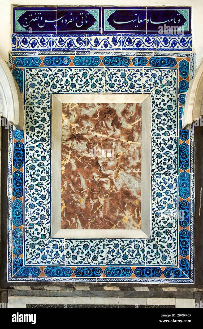 Topkapi Palace is a historical museum in Istanbul, it was the primary ...