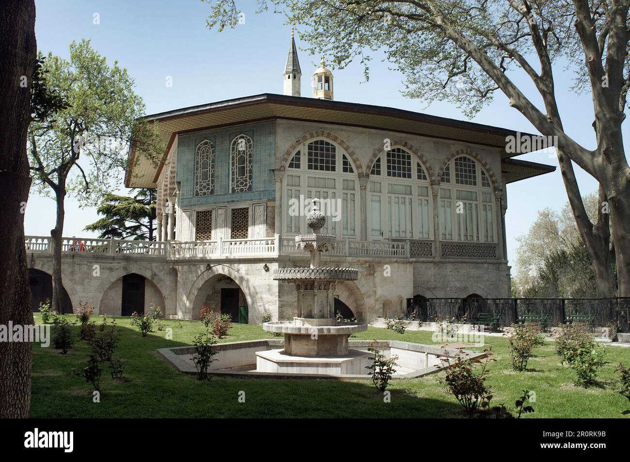 Topkapi Palace is a historical museum in Istanbul, it was the primary ...