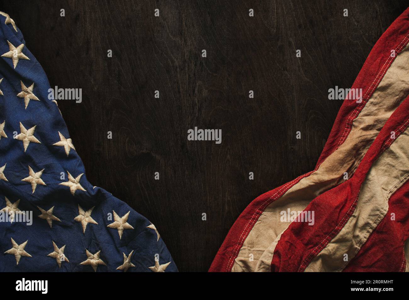 Crumpled american flag hi-res stock photography and images - Alamy