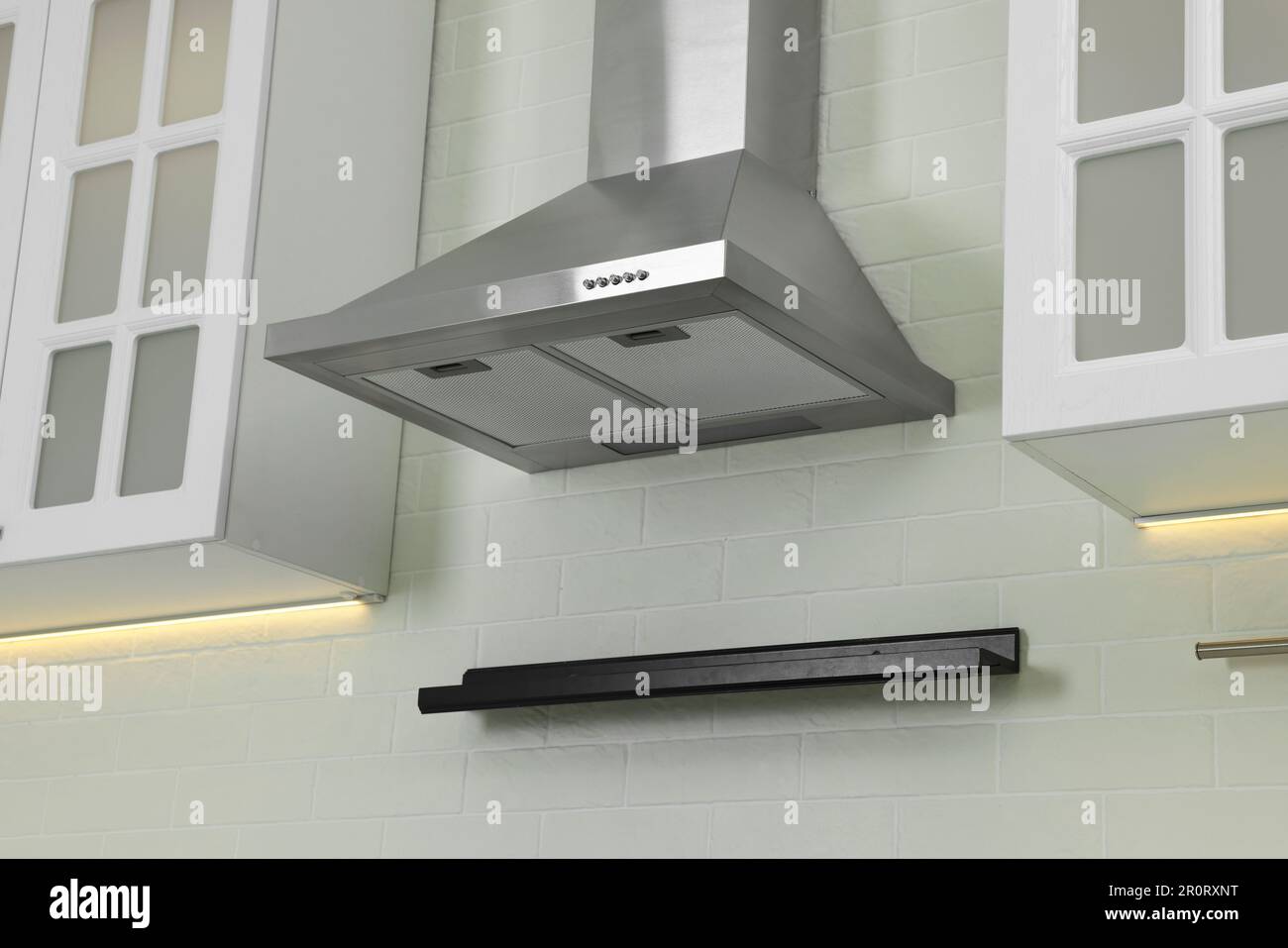 Modern range hi-res stock photography and images - Alamy