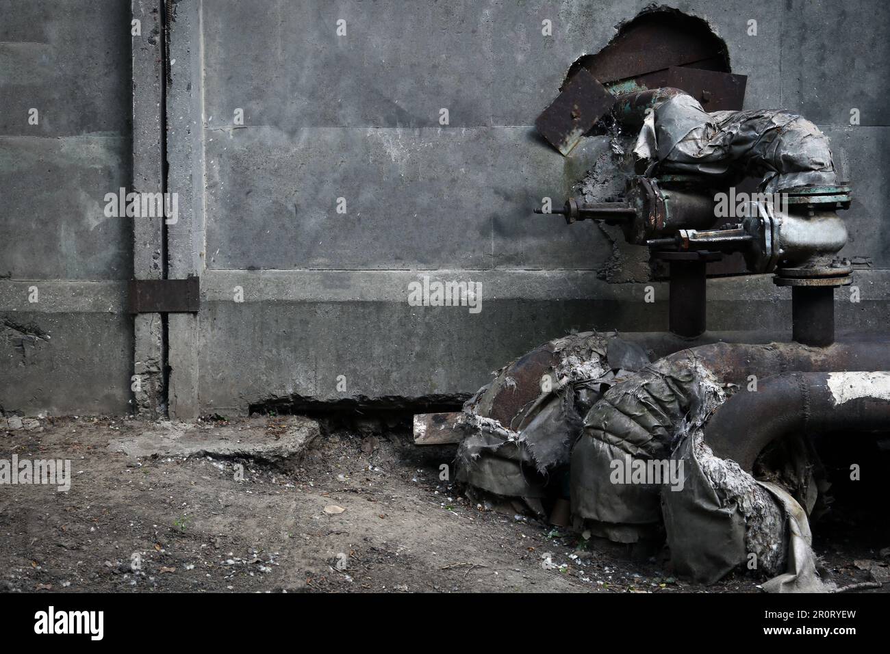 Valve gates hi-res stock photography and images - Alamy