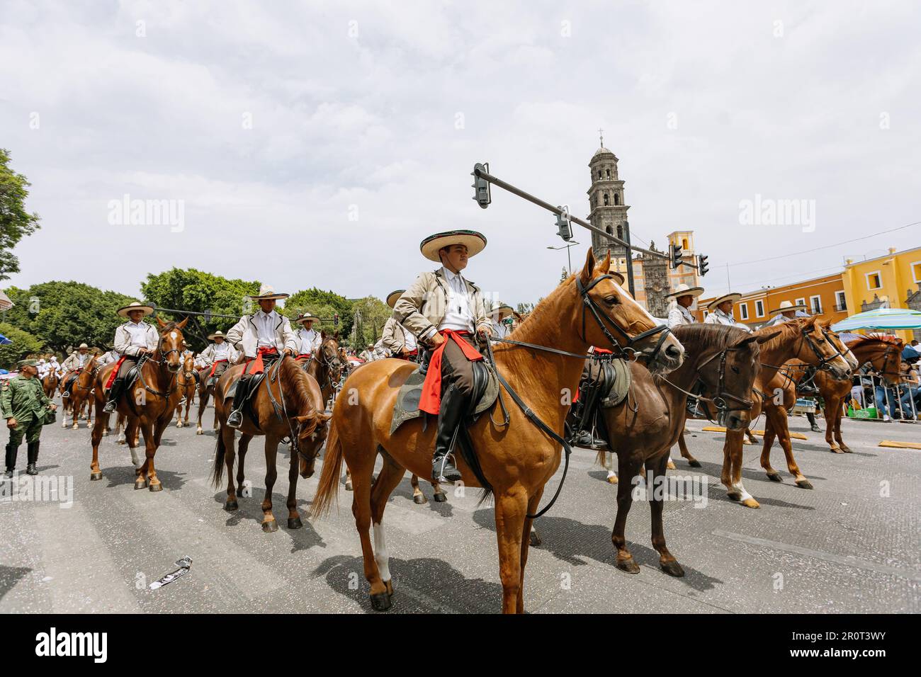 representation of the battle of May 5, march in the civic parade on the ...