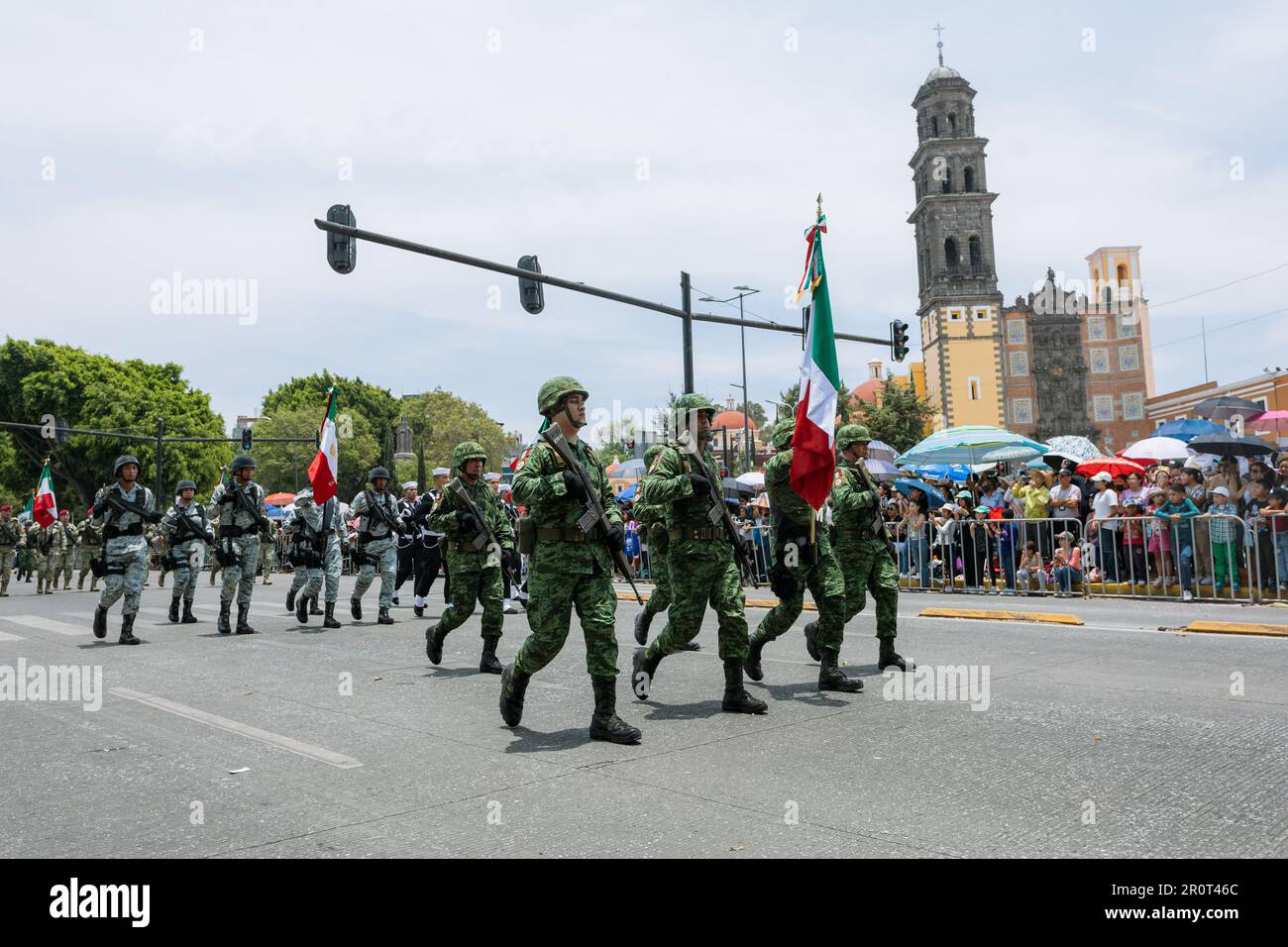 representation of the battle of May 5, march in the civic parade on the ...