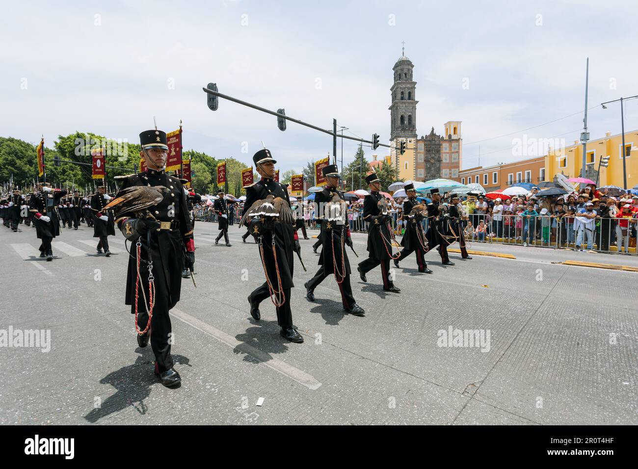 representation of the battle of May 5, march in the civic parade on the ...