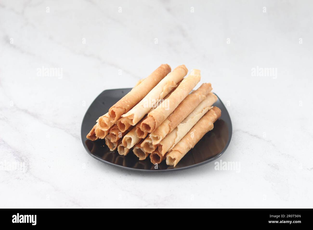 egg roll or Semprong is very good to serve as one of snacks that ...