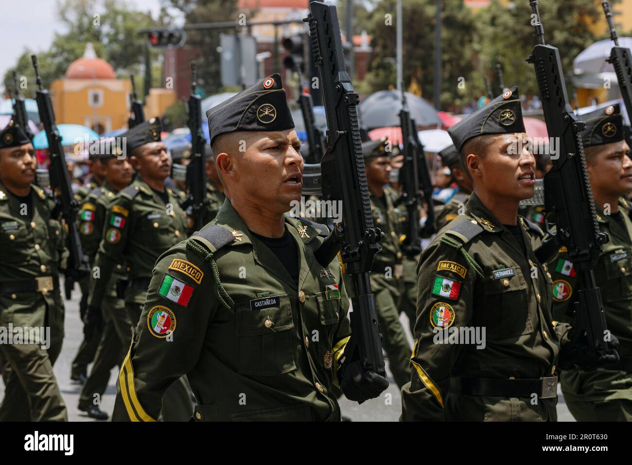 representation of the battle of May 5, march in the civic parade on the ...