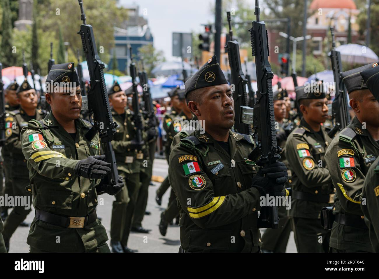 representation of the battle of May 5, march in the civic parade on the ...