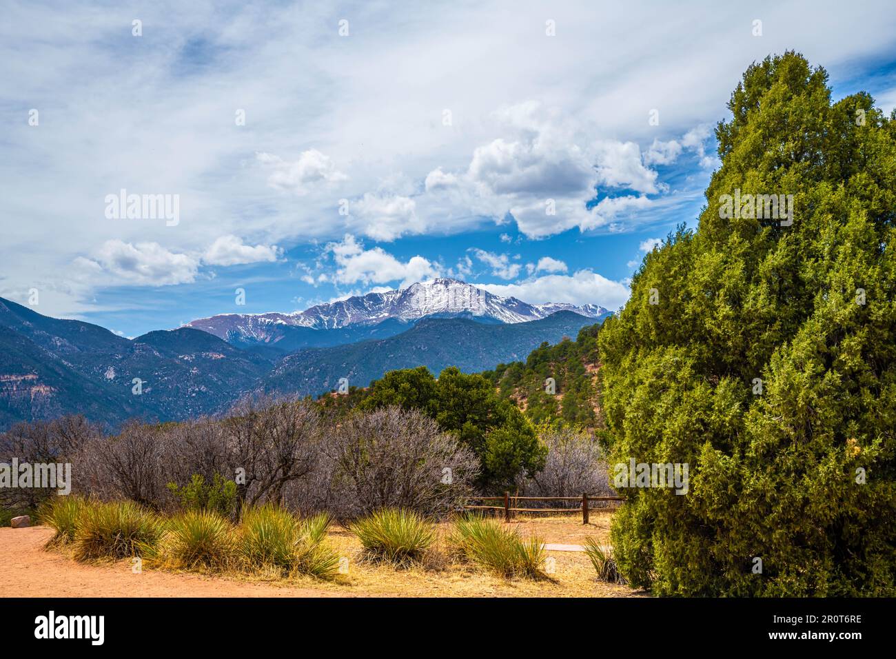 Rocky landscape scenery of Colorado Springs, Colorado Stock Photo - Alamy