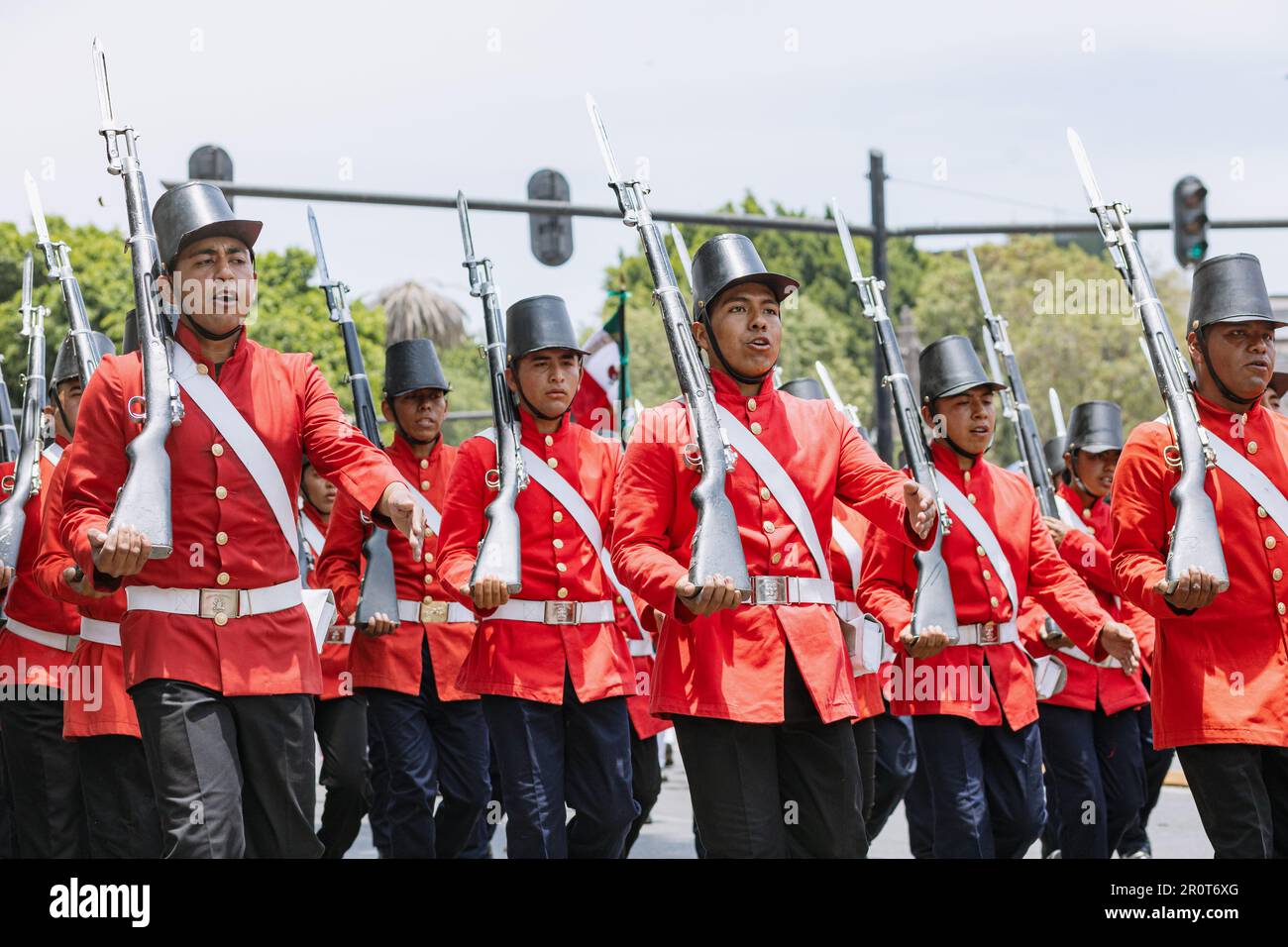 representation of the battle of May 5, march in the civic parade on the ...
