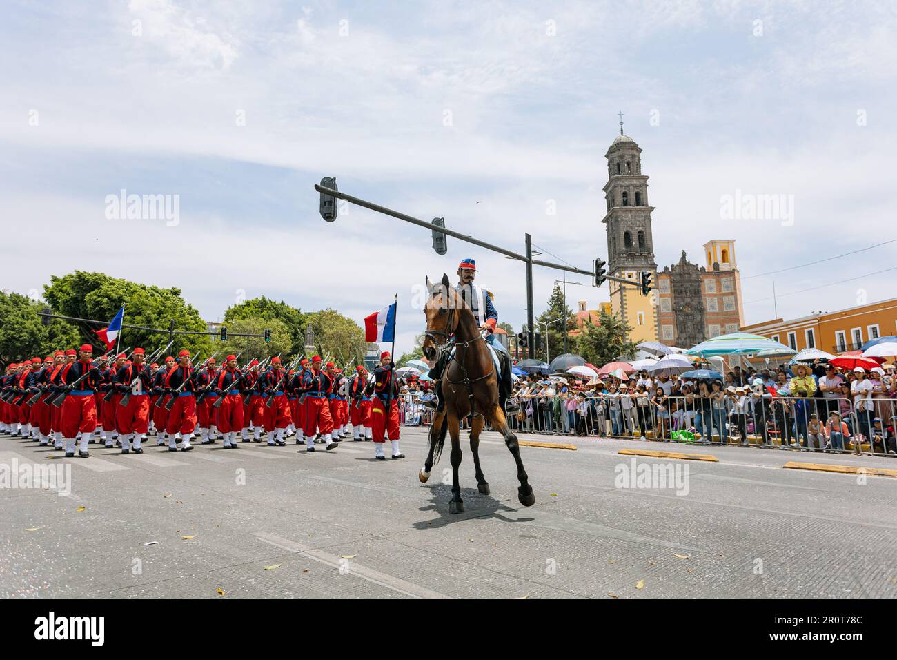 representation of the battle of May 5, march in the civic parade on the ...