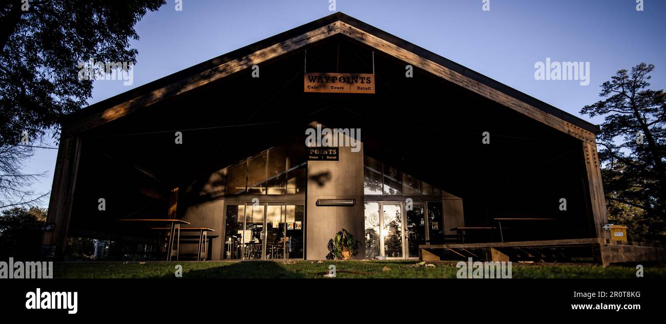 Large cafe outdoor setting surrounded by trees Stock Photo - Alamy
