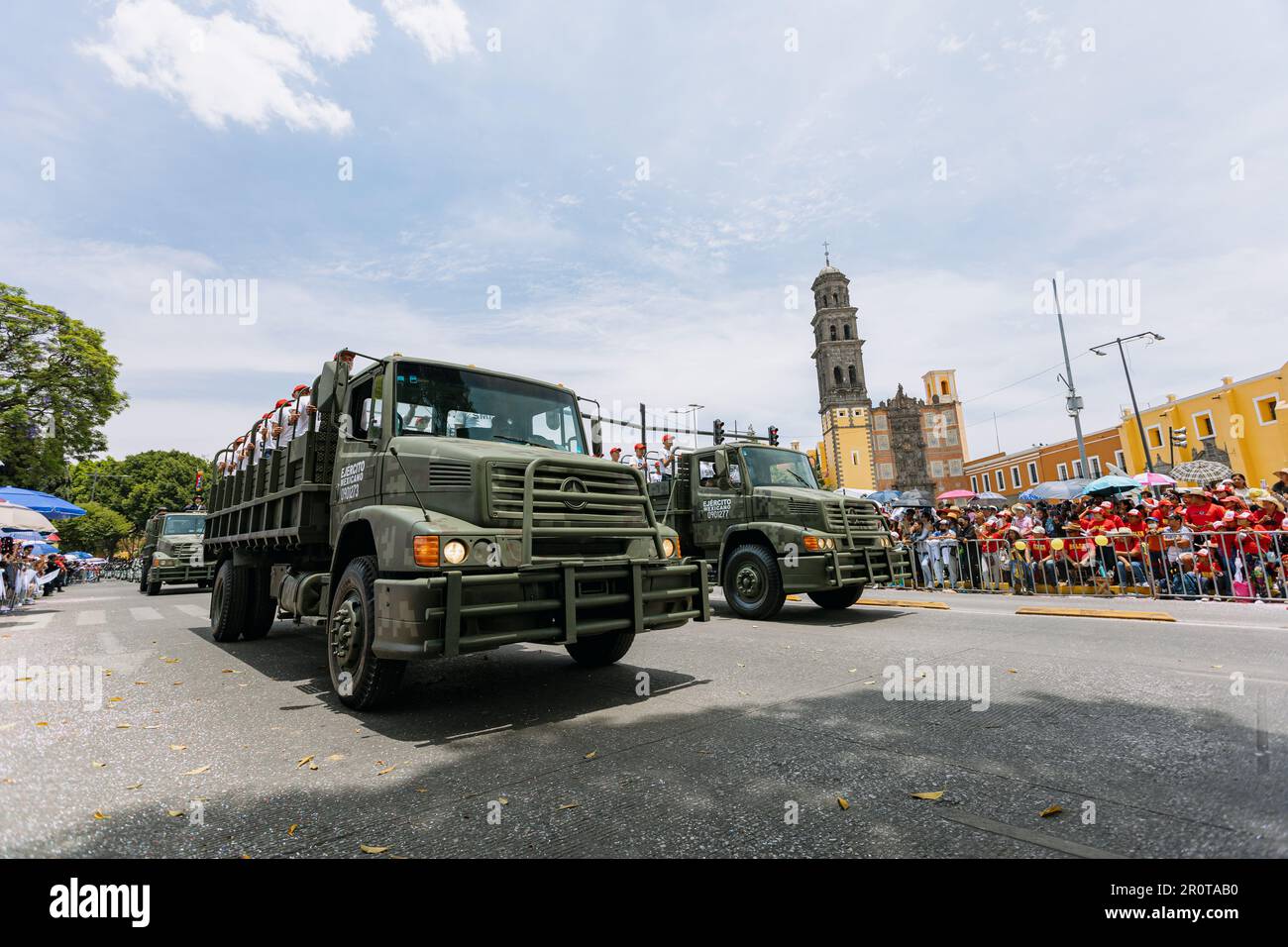 representation of the battle of May 5, march in the civic parade on the ...