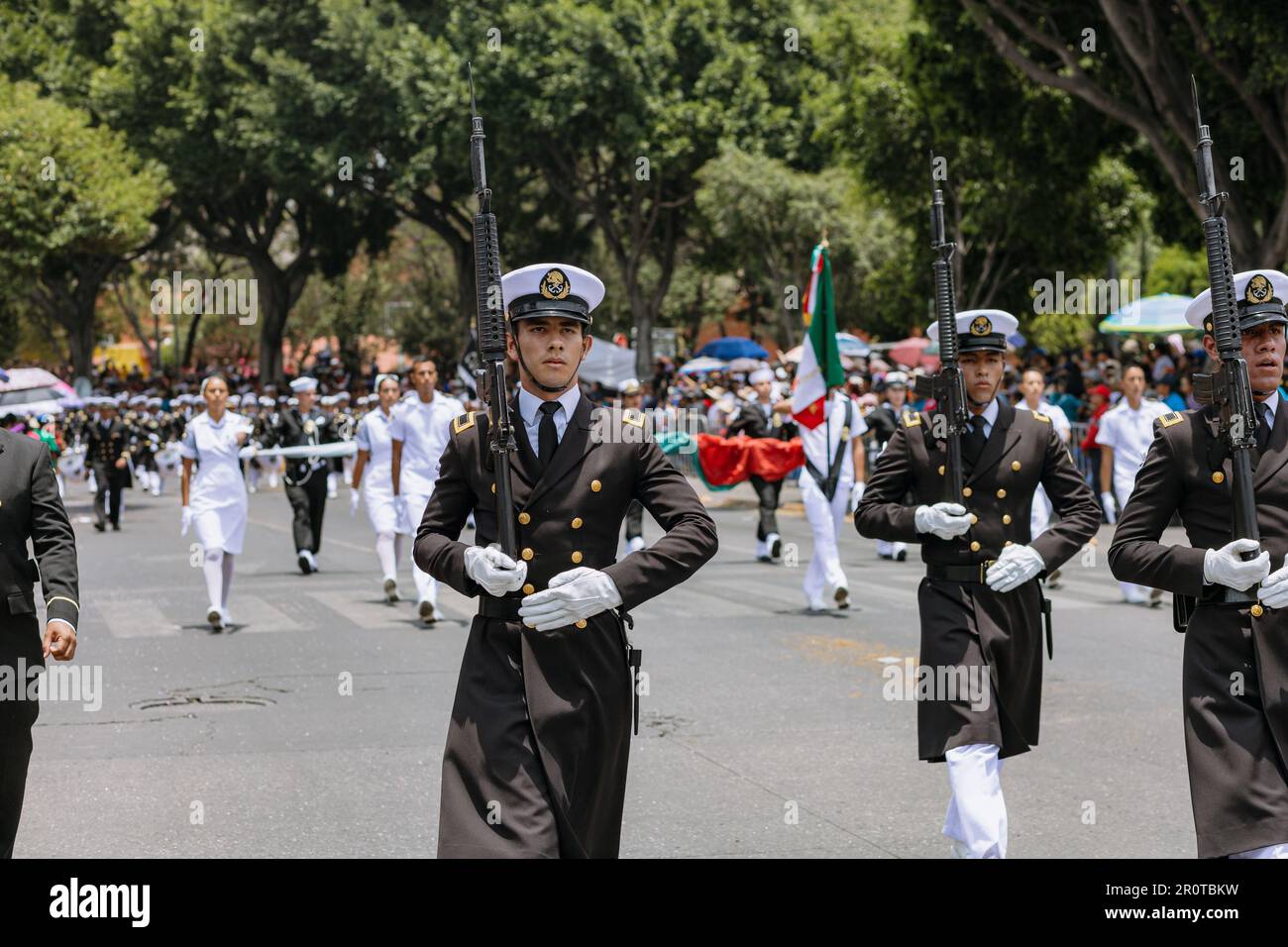 representation of the battle of May 5, march in the civic parade on the ...