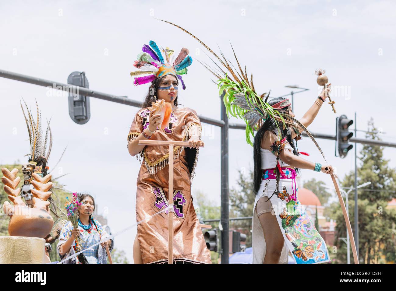 representation of the battle of May 5, march in the civic parade on the ...