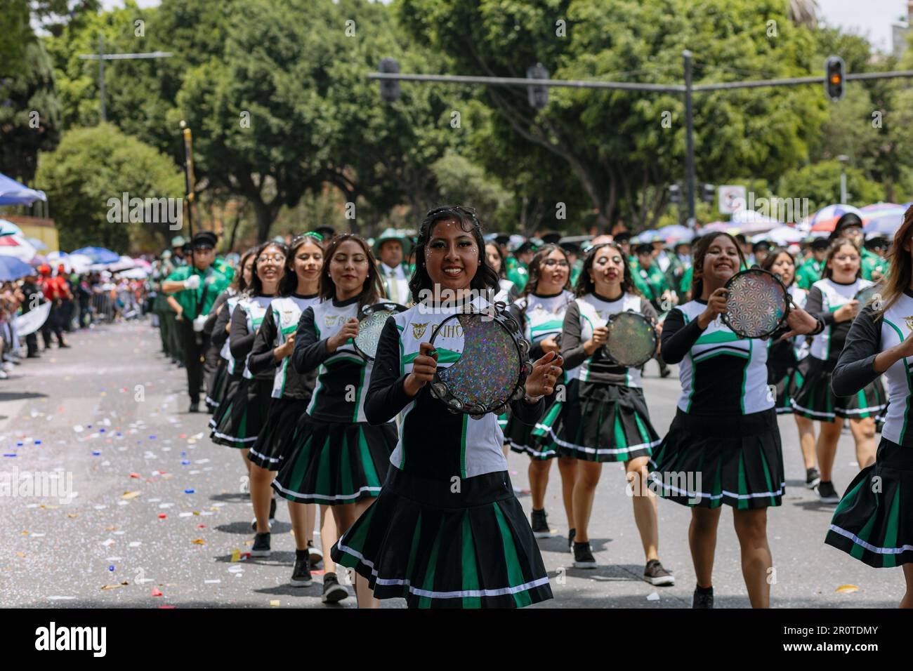 Representation of the battle of May 5, march in the civic parade on the ...