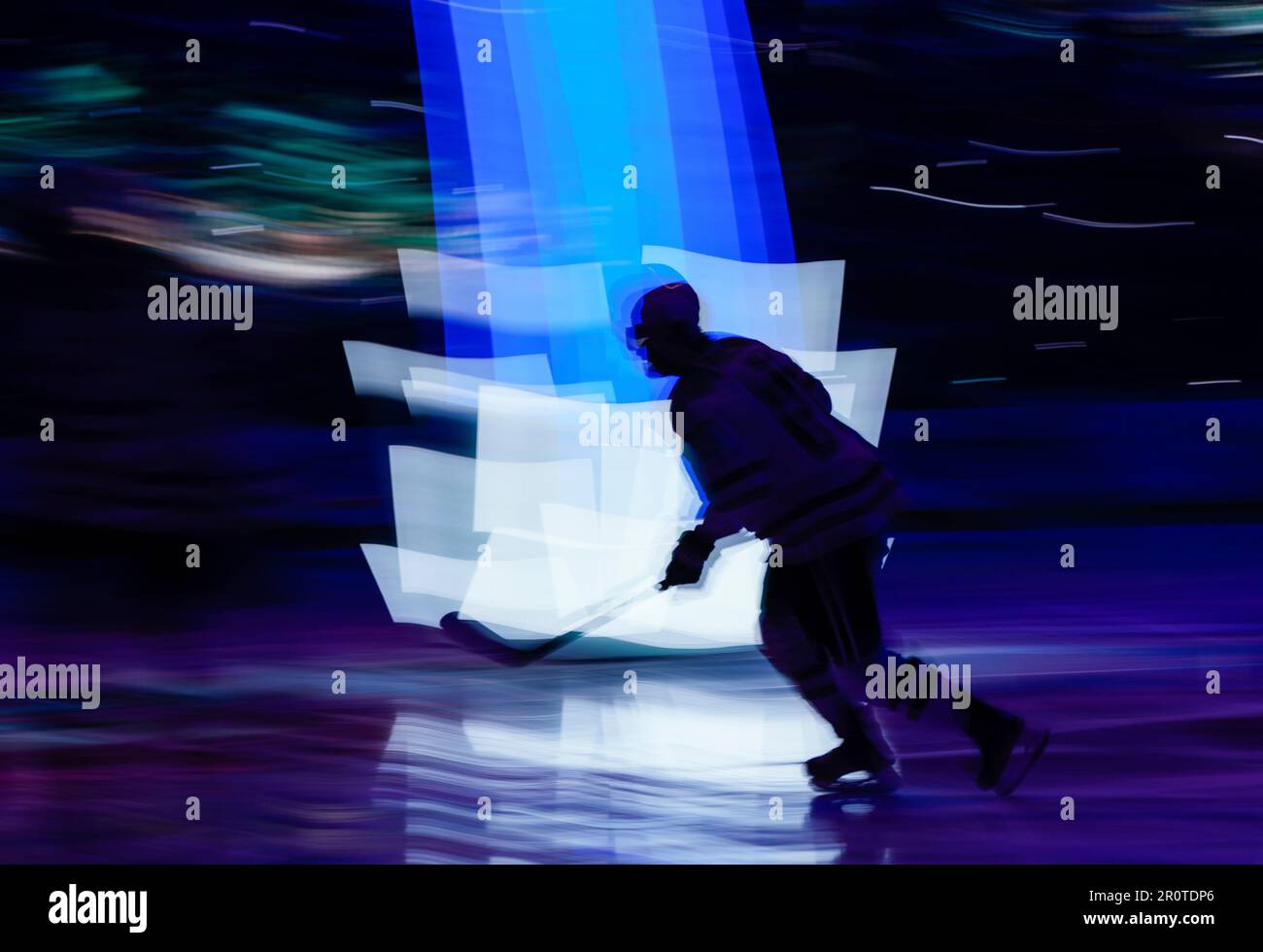 Dallas Stars defenseman Ryan Suter warms up for Game 4 of the team's ...