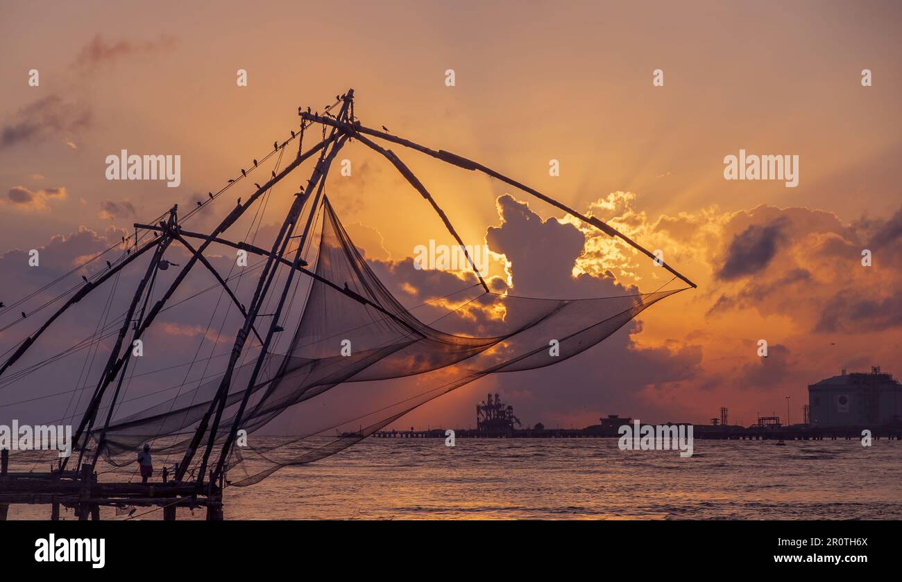 Chinese fishing net Stock Photo - Alamy