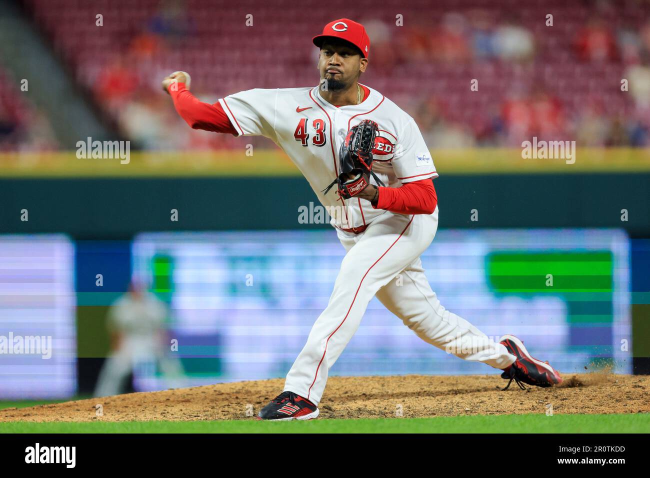 Cincinnati Reds' Alexis Diaz throws during a baseball game against the ...