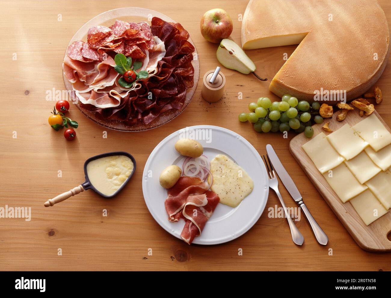 Raclette cheeses hi-res stock photography and images - Alamy