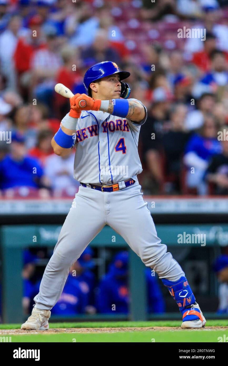 New York Mets' Francisco Alvarez bats during a baseball game against ...