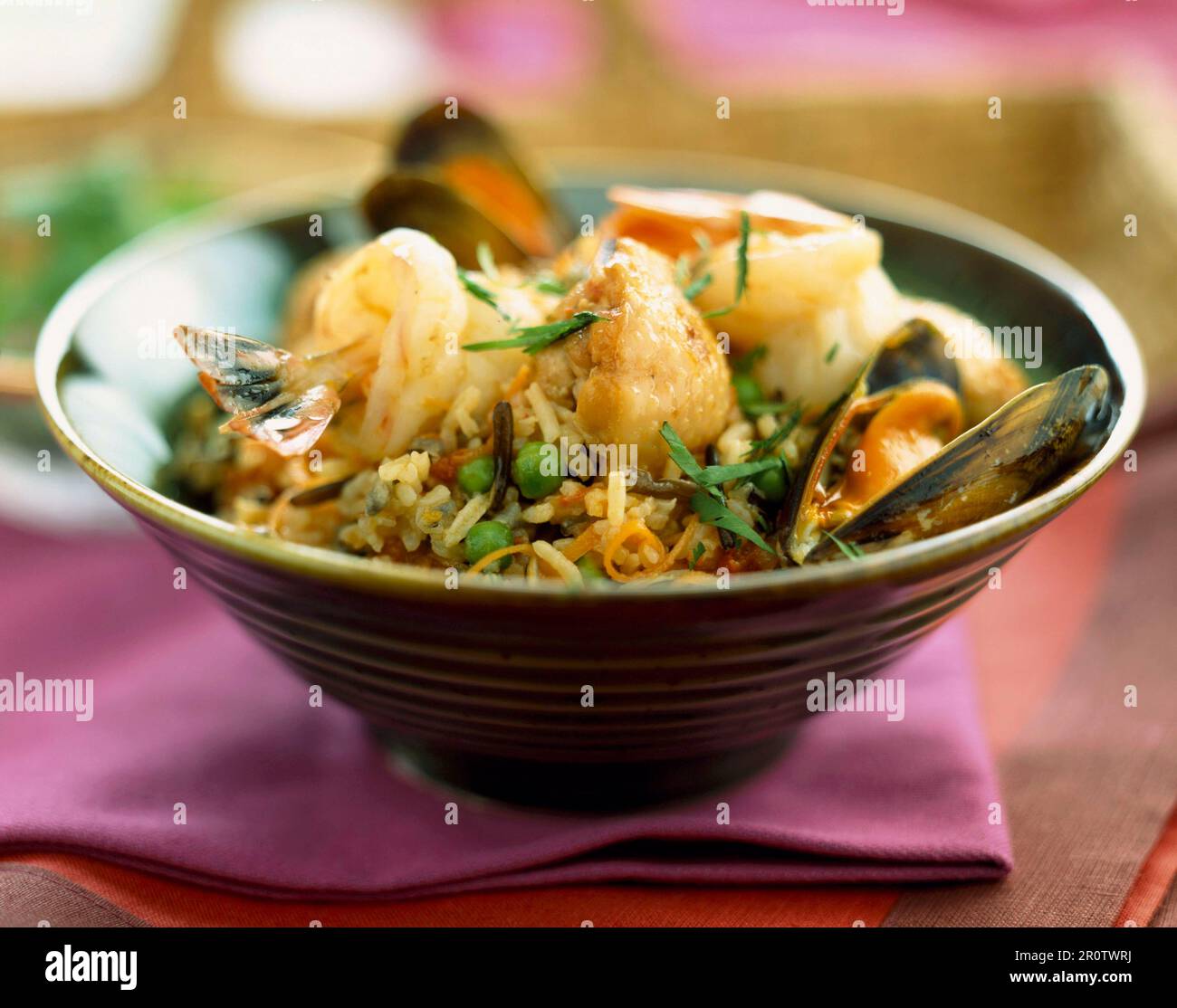 Pea hens hi-res stock photography and images - Alamy