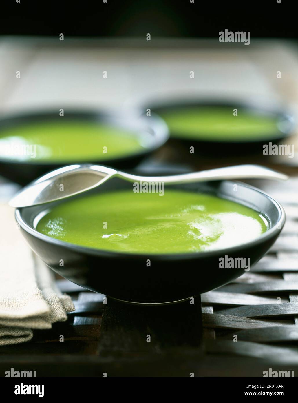 Cream of pea soup Stock Photo - Alamy