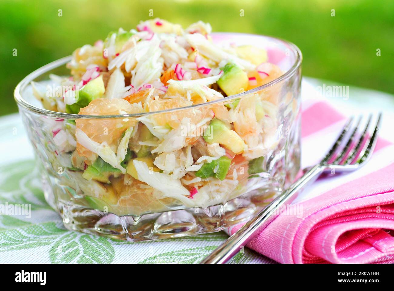 Pomelo shrimp hi-res stock photography and images - Alamy