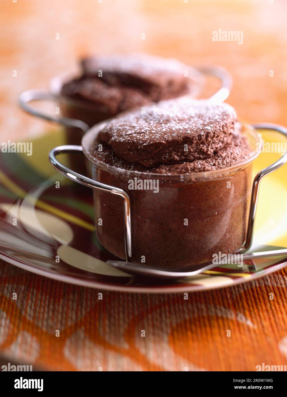 Souffle molds hi-res stock photography and images - Alamy