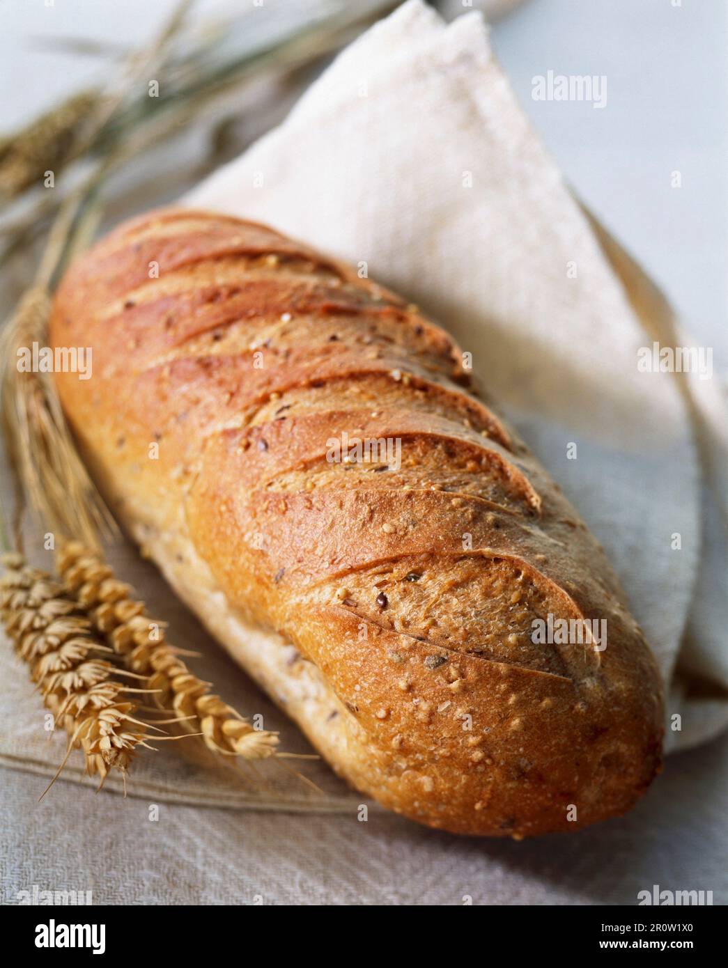Granary seeds hi-res stock photography and images - Alamy