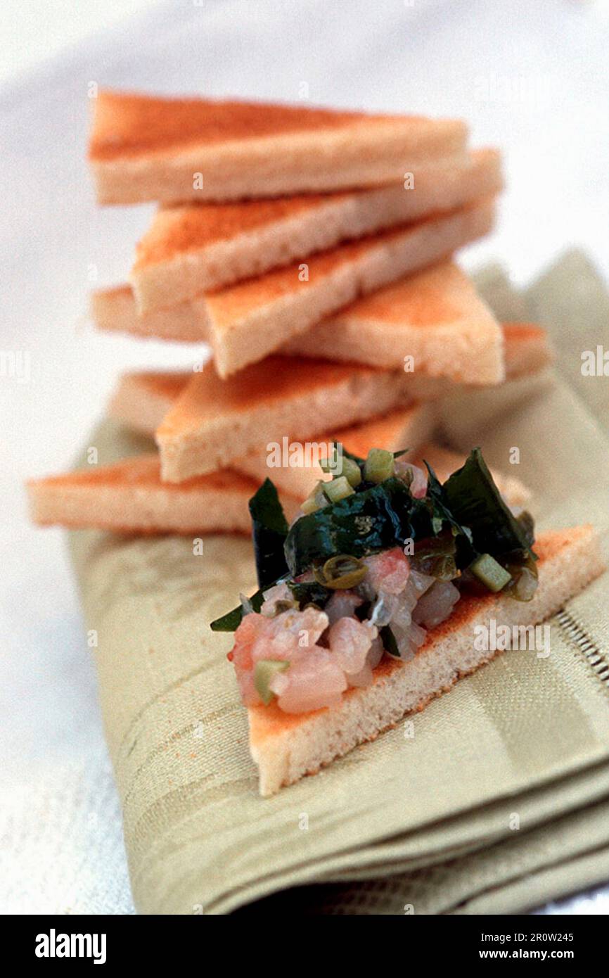 Toast triangles hi-res stock photography and images - Alamy