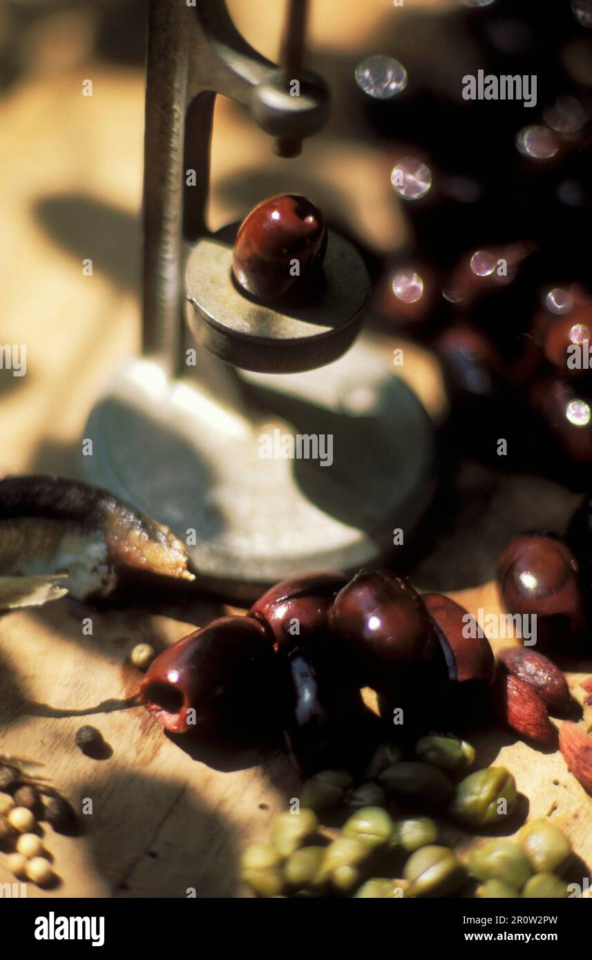 One pitter hi-res stock photography and images - Alamy