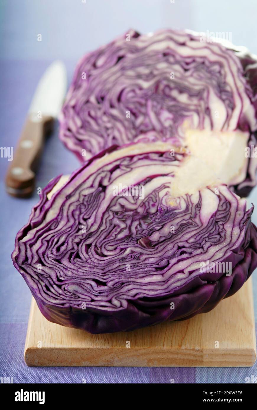 Red cabbage cut in half Stock Photo - Alamy