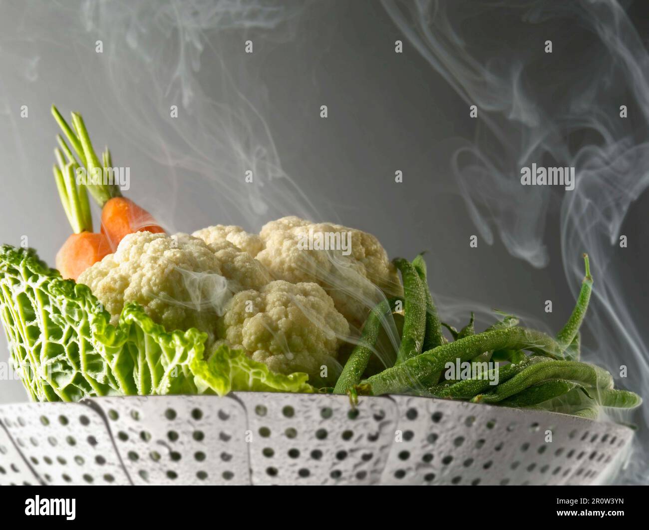 Steam cooking hi-res stock photography and images - Alamy