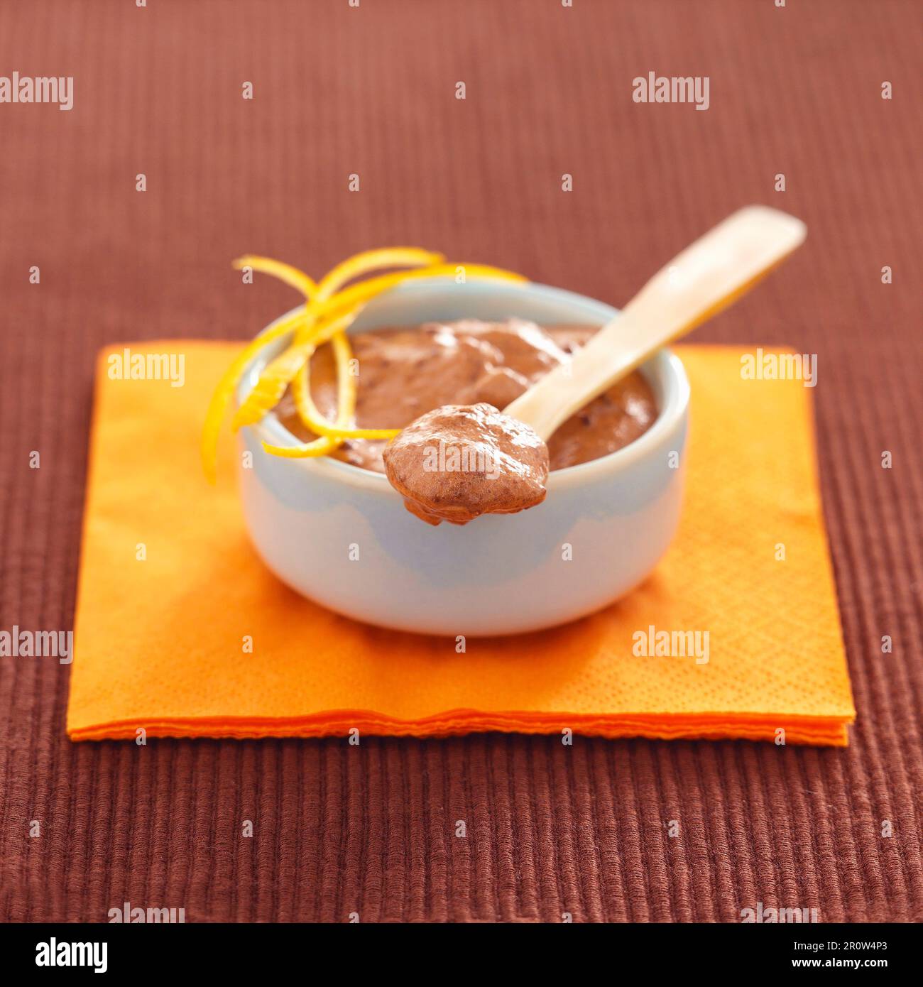 Orange chocolate pots hi-res stock photography and images - Alamy