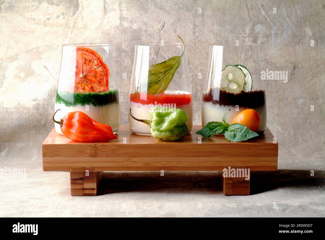 Purees hi-res stock photography and images - Alamy