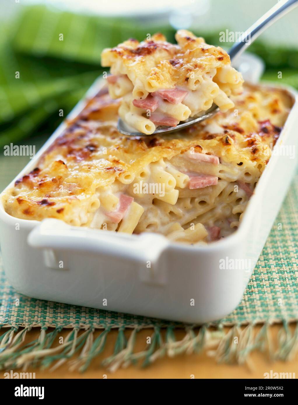 Macaronis macaronis macaronis hi-res stock photography and images - Alamy